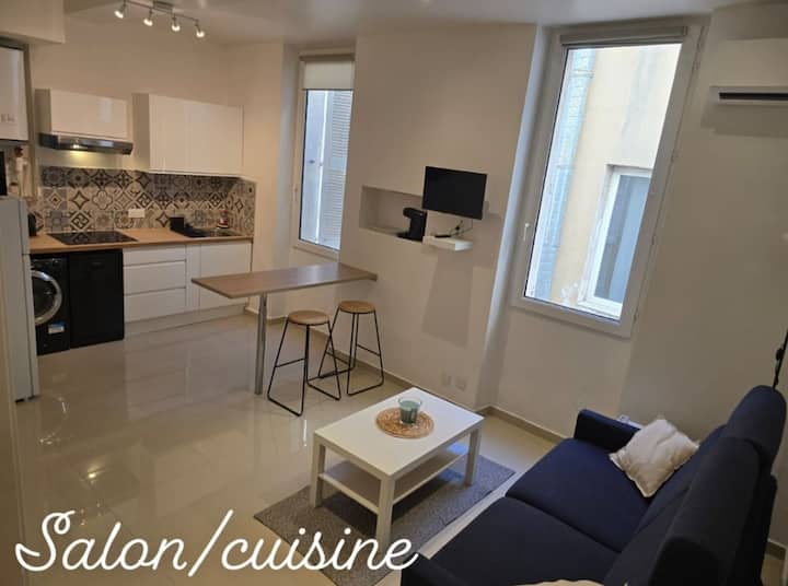 Vieux-port : Studio Moderne Chic - Marseille