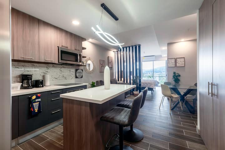 Apartamento Acogedor Con Vista! - Costa Rica