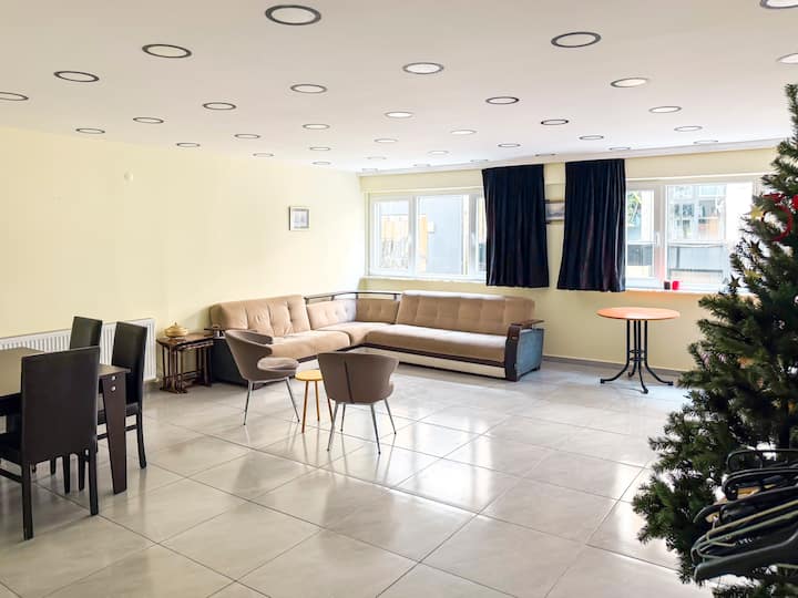 Nişantaşı Ferah Geniş Daire - İstanbul
