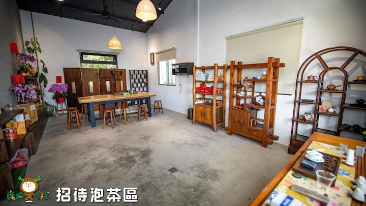 《海濱閣》四人房 鹿過好美宿營區 阿里山  Alishan Divinewayside - Alishan Township