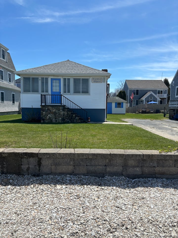 First Beach Bungalow - Sandwich, MA