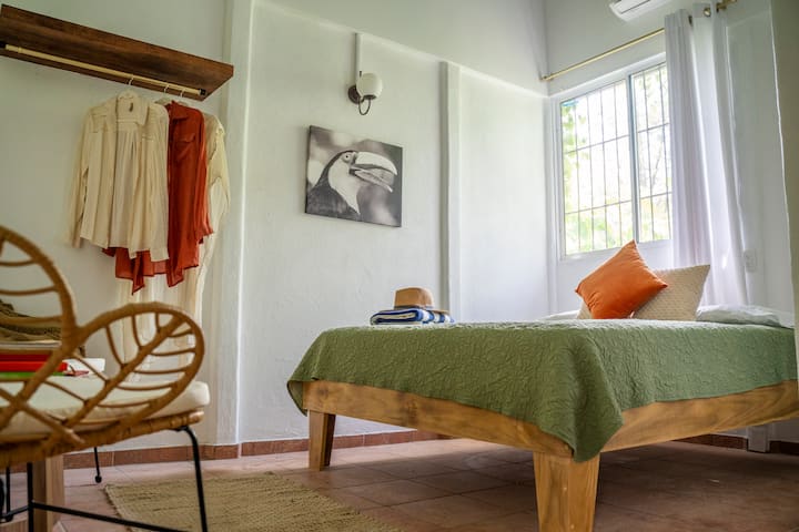 Nuevo, Rodeada De Naturaleza, Linda Hab. 2pax, A/c - Nosara