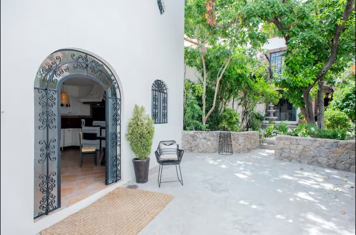 Spacious Casita With Private Terrace - Messico