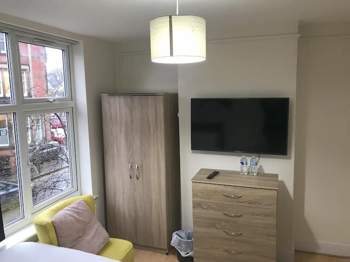 The Baravaggio By Nestura - Leicester