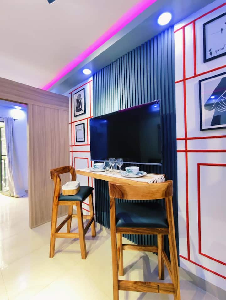 Shore 2 Tower 3 Modern Loft  Unit Near Moa - Manila