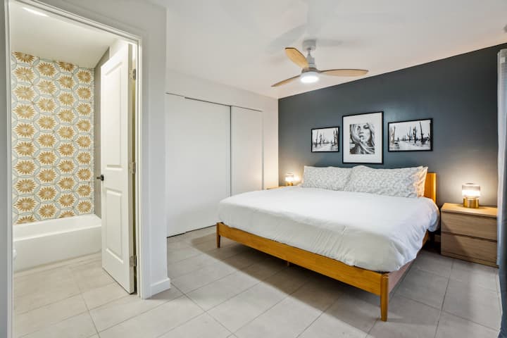 Cozy & Stylish 1 Bed Townhouse - Tucson, AZ
