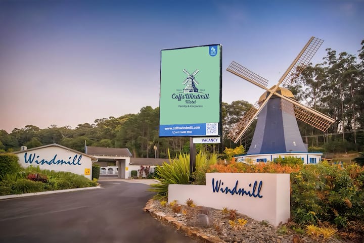 Deluxe Queen-not Pet Friendly - Coffs Harbour