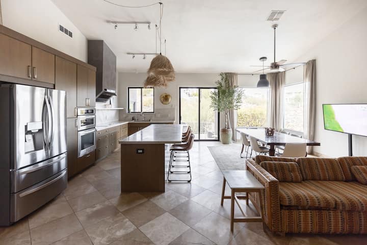 Dark Sky & Desert Views - Fountain Hills, AZ