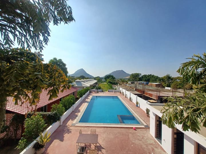 Deluxe Swiss Tents In Pushkar - Pushkar