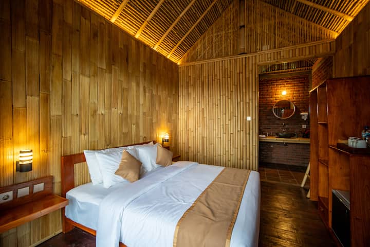 Treehouse Bamboo Munduk With Breakfast #1 - Indonesia