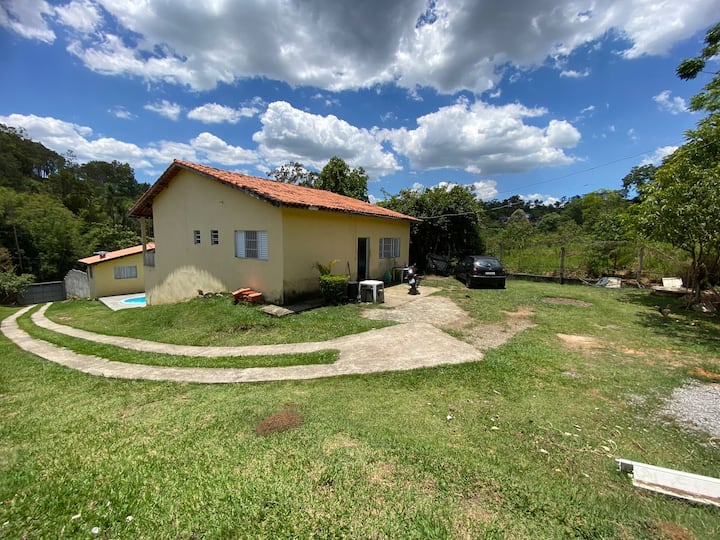 Casa Grande Com Piscina - Guararema