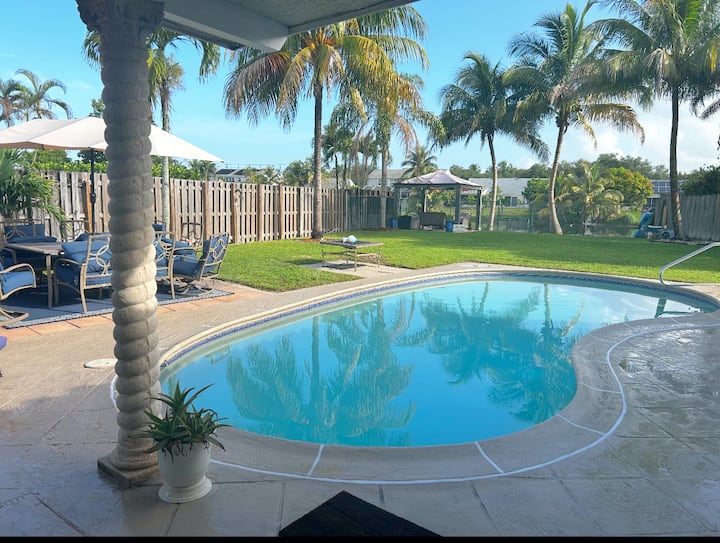 The Peaceful Place - Cooper City, FL