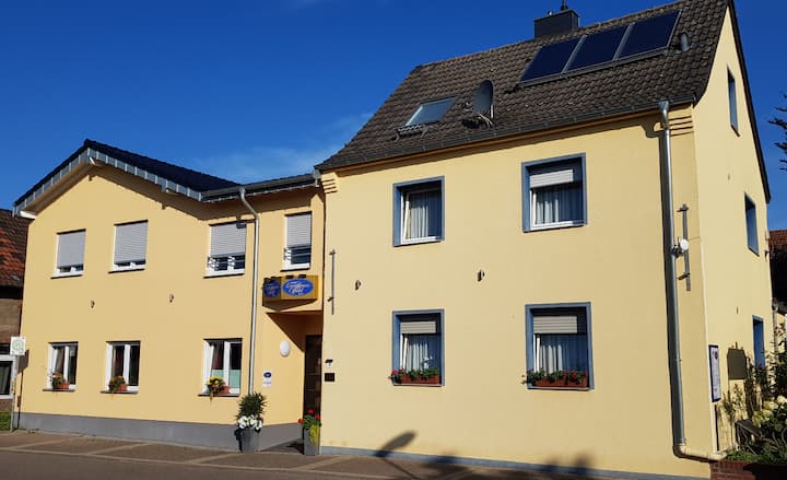 Hotel Landhaus Effeld
Dorfstr. 5 - Roermond