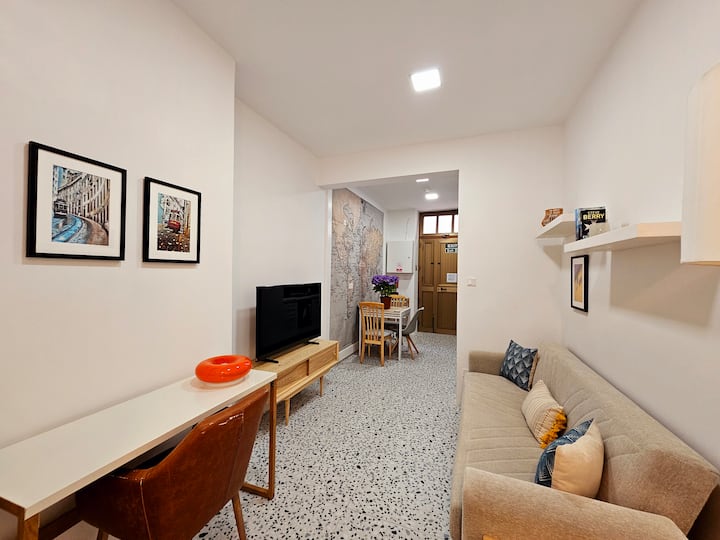 Tiny House With Terrace - Close To Valletta Ferry - Malta