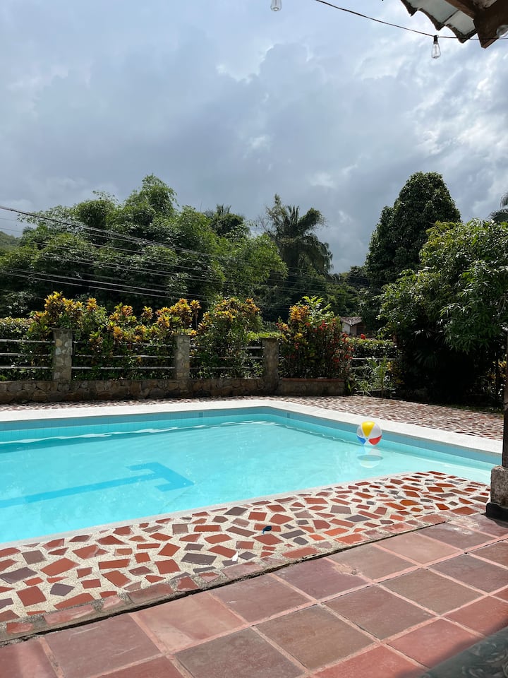 Casa Abba Melgar - Melgar