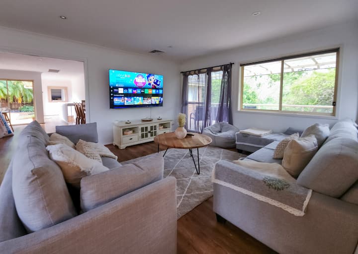 Large Home With Swimming Pool - Ryde