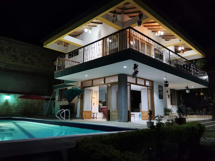 Casa En Mesitas Del Colegio - La Mesa