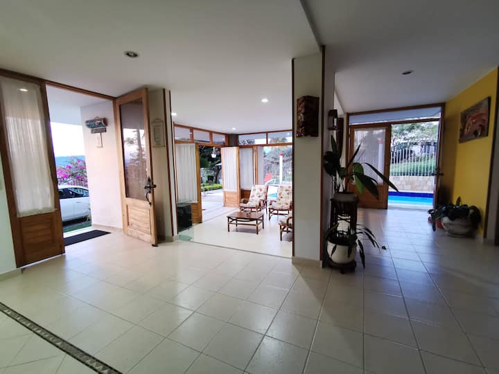 Casa Villa Luz En Mesitas Del Colegio - La Mesa