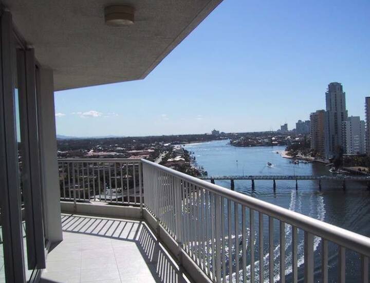 River Views - Gold Coast