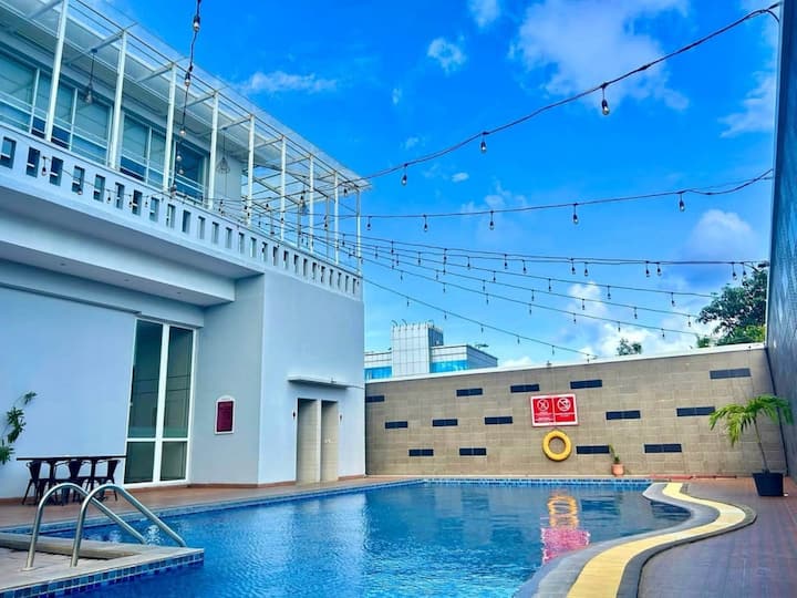 Manado Bitung Sulawesi 4standar Breakfast Pool - Bitung