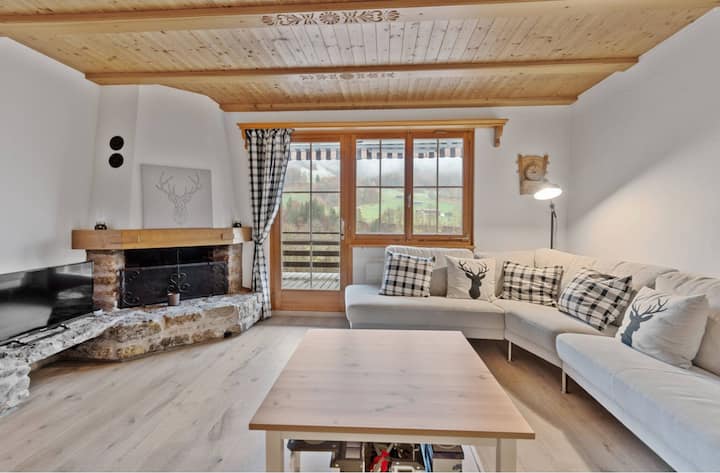 Central Spacious Apartment For Wef-2025 - Arosa