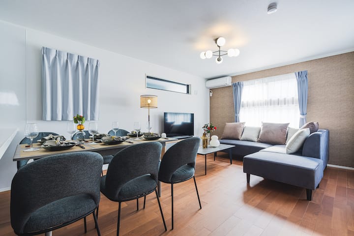 駅1分 108㎡/スカイツリー、浅草&disney/4寝室/家族&baby/無料駐車/tsubaki - Tokyo