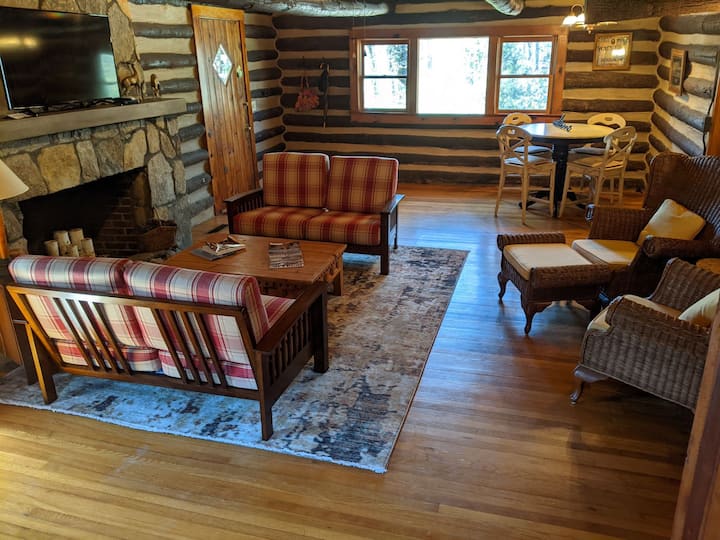 Nature's Harmony...experience Old World Charm - Mountain Home, NC