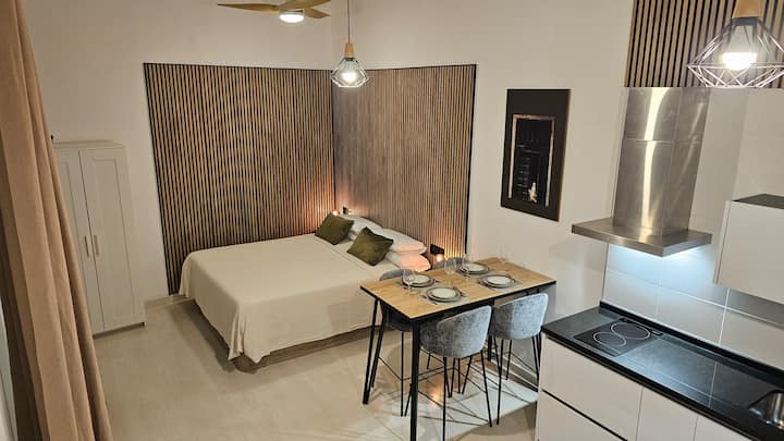 Dormitorio Silencioso Y Céntrico - Málaga