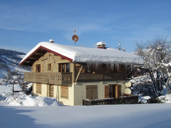 Chalet Chez Moi. Half Chalet, Full 4 Seasons Fun - La Giettaz