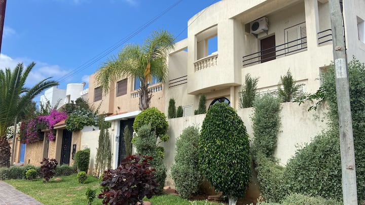 Wonderful 5 Bdrms Villa L51015 - Agadir