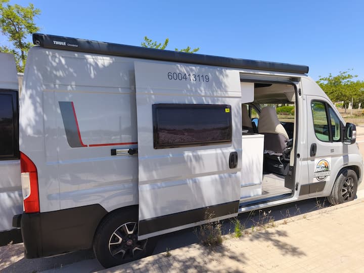 Camper Livingstone -