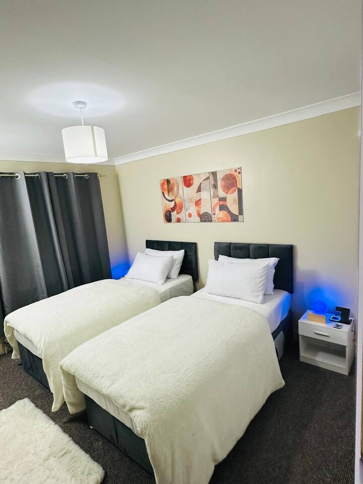 A Themed One Bedroom - "New York" - Southsea