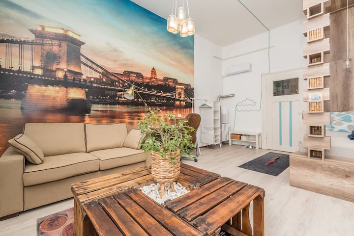 Innerpeace Studio - Foodie Theme - Budapest