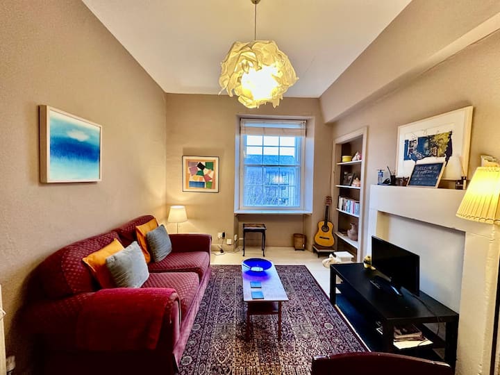 Boho Central Old Town Base - Edinburgh