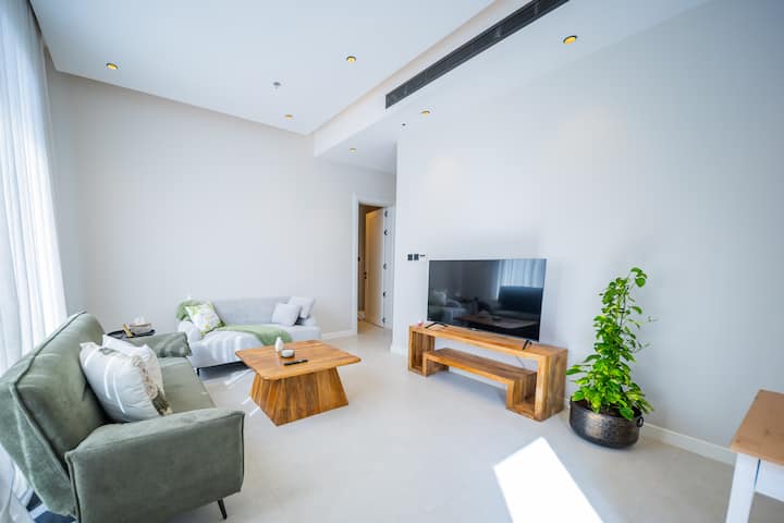 Cozy 1br + Yard , Near Airport & Self Check-in - Riad