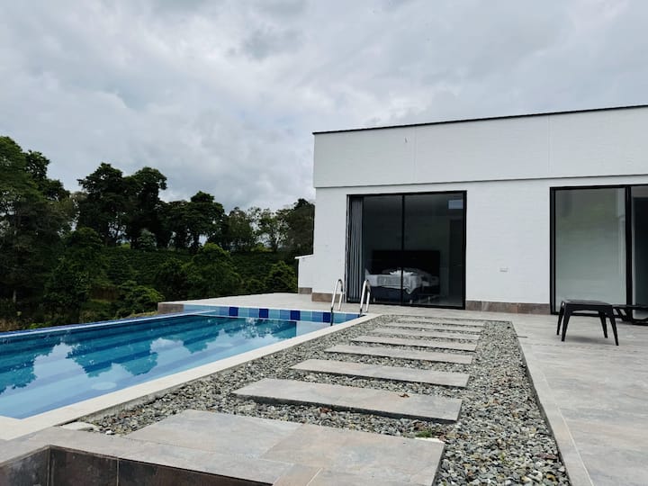 Nueva Finca, Piscina, Jacuzzi Y Fire Pit - Quimbaya