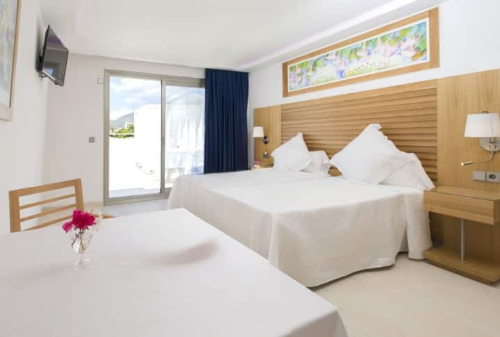 150m To Playa Den Bossa And Clubs | Swimming Pool - Ibiza