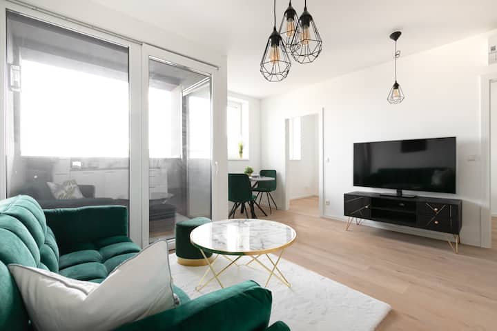 Moderne Wohnung + Balkon - Viena