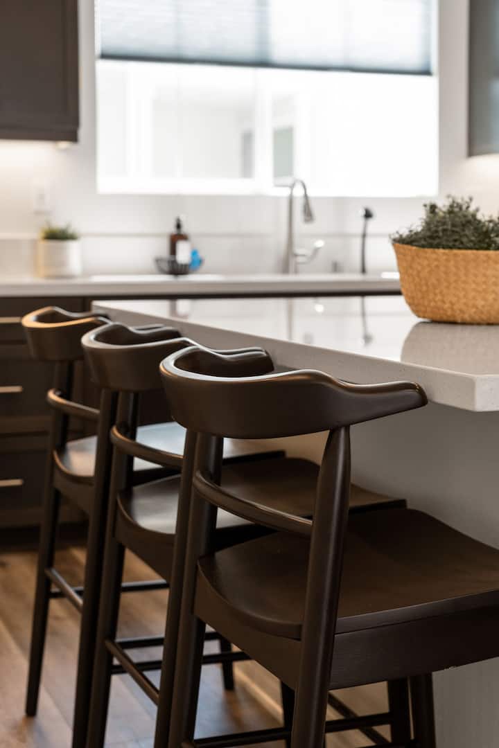 Relax & Recharge | Luxe 3br With Pool & Hot Tub - South Gate, CA