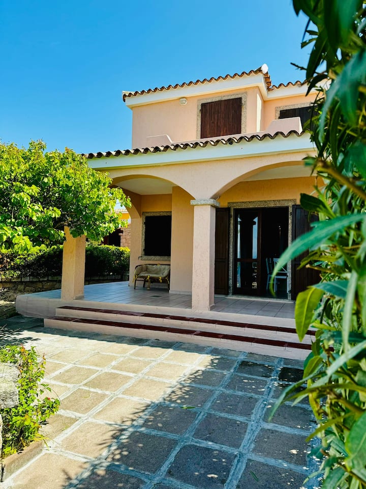 Chalet Vignola Vicino Spiaggia - Sardegna