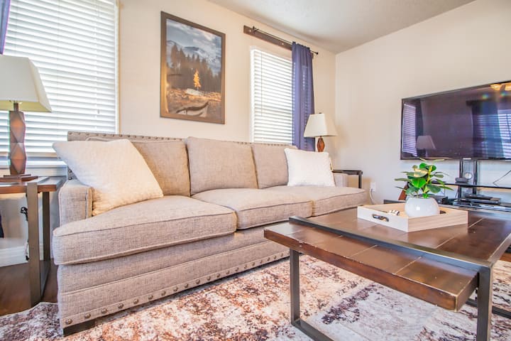 Aspen Lodge/close To Ttu/ Backyard - Lubbock, TX