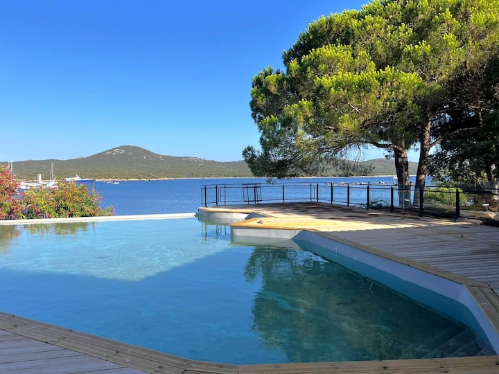 T3 Duplex Terrasse 25 M2, Superbe Vue Mer, Piscine - Plage de Figari