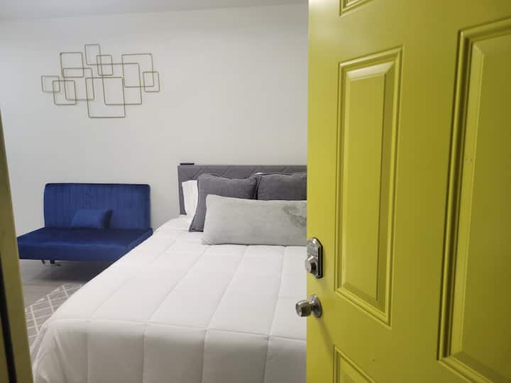 Cozy Private Studio Apartment - Fort Worth, TX
