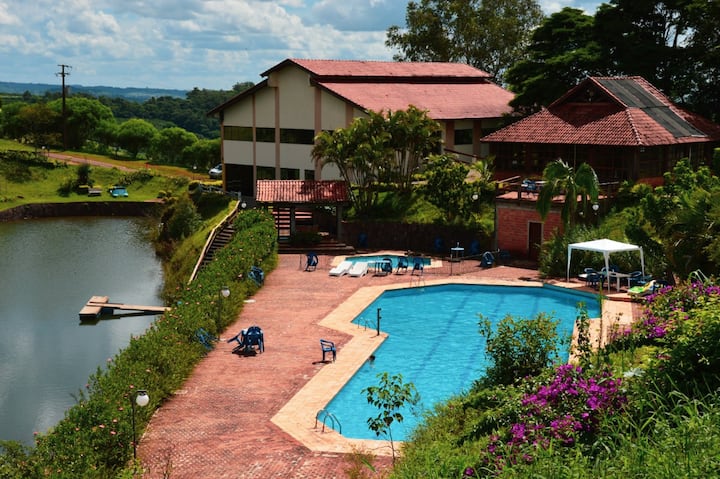 Suite Com Hidromassagem - Apucarana