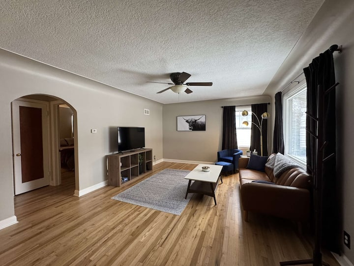 Clean And Cozy In Great Falls - Great Falls, MT