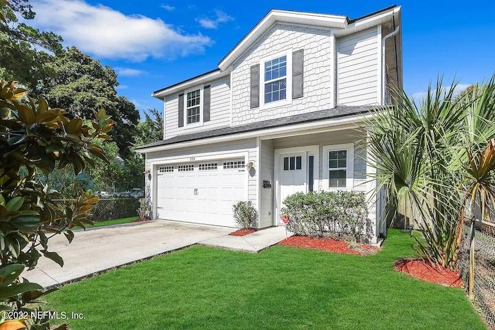 Hot Tub*kid Friendly*arcade*yard*jax Beach*mayo - Atlantic Beach, FL