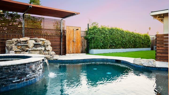 Dreamy Luxe Pool Retreat | 3br In Urban Campbell - Campbell