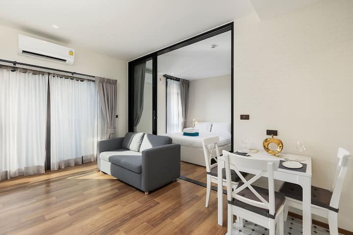 Happy House Nayang Beach - Nai Yang