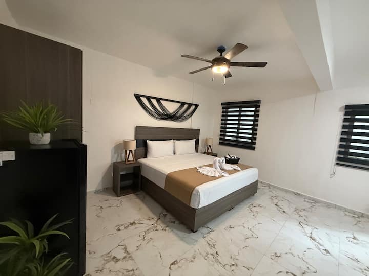King Suite Deluxe @ Casa Tortuga - Playa del Carmen