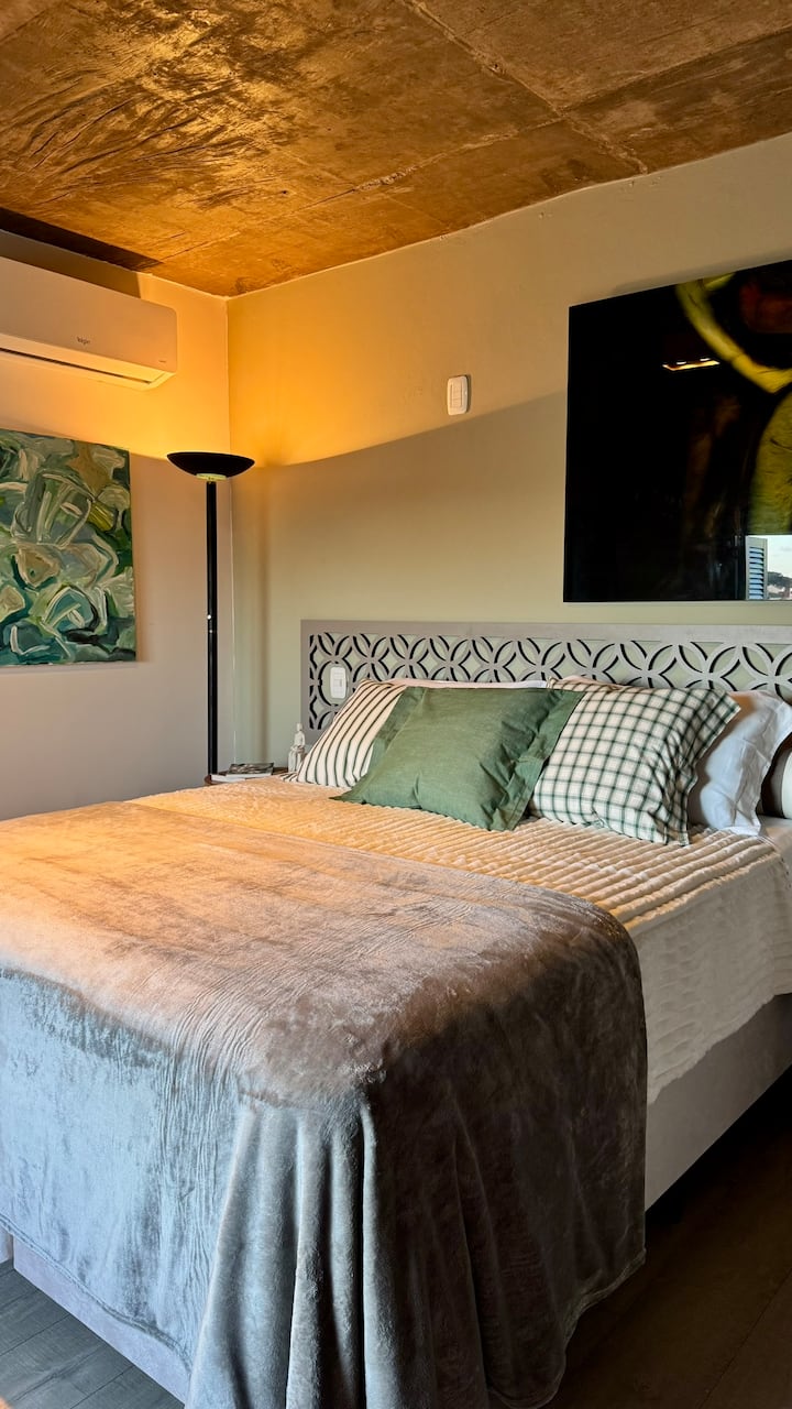 Casa Ateliê / Hospedagemquarto Verde - São Marcos